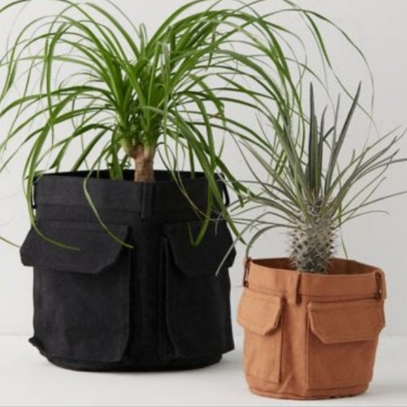 Urban Outfitters | Accents | 2 Uo Black Cargo Planter Plant Grower ...